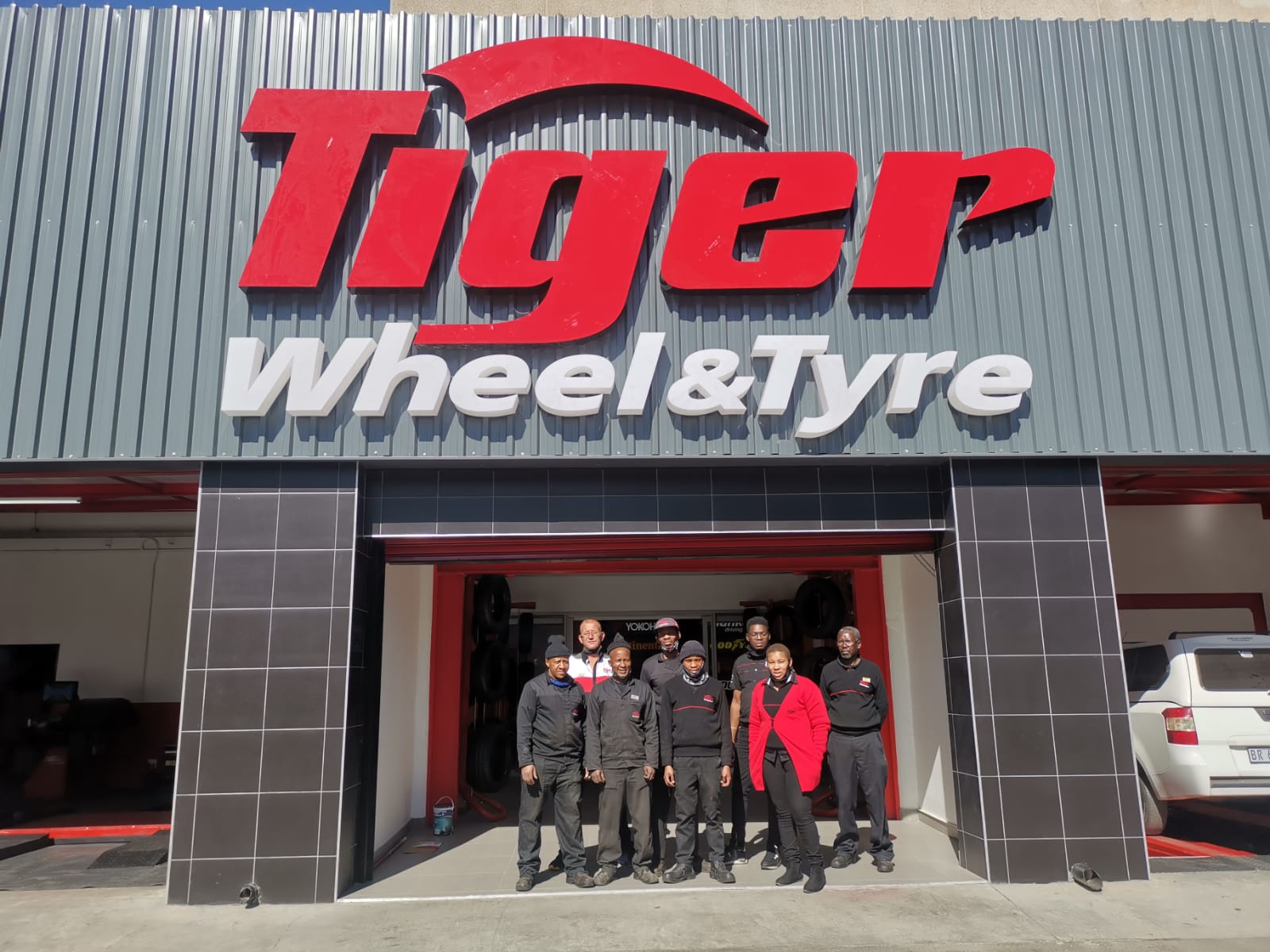 New Tiger Wheel & Tyre Opens at Killarney Mall - TiAuto Investments ...